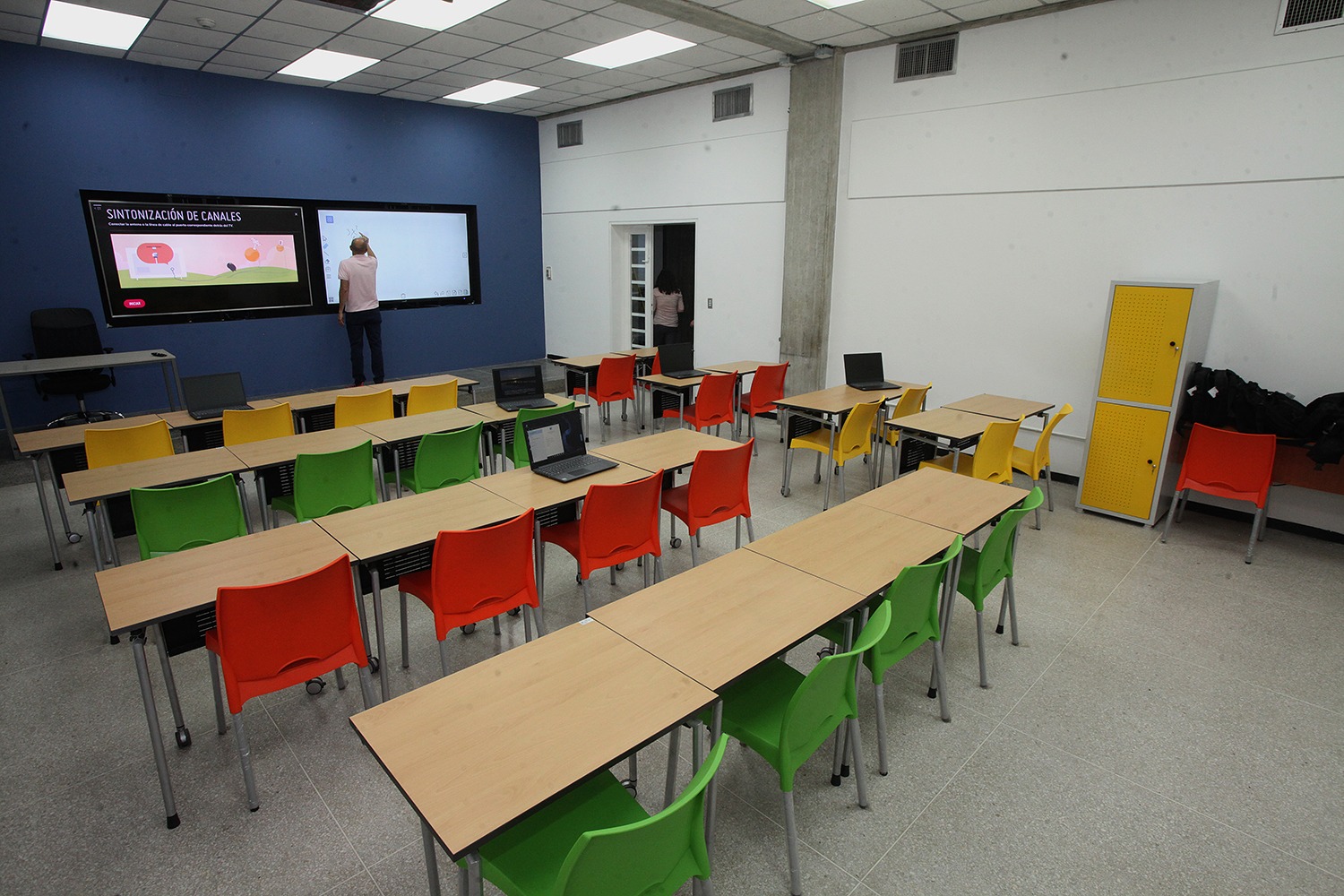 De regreso al campus: Casi 7.000 ucabistas retomaron las clases ...