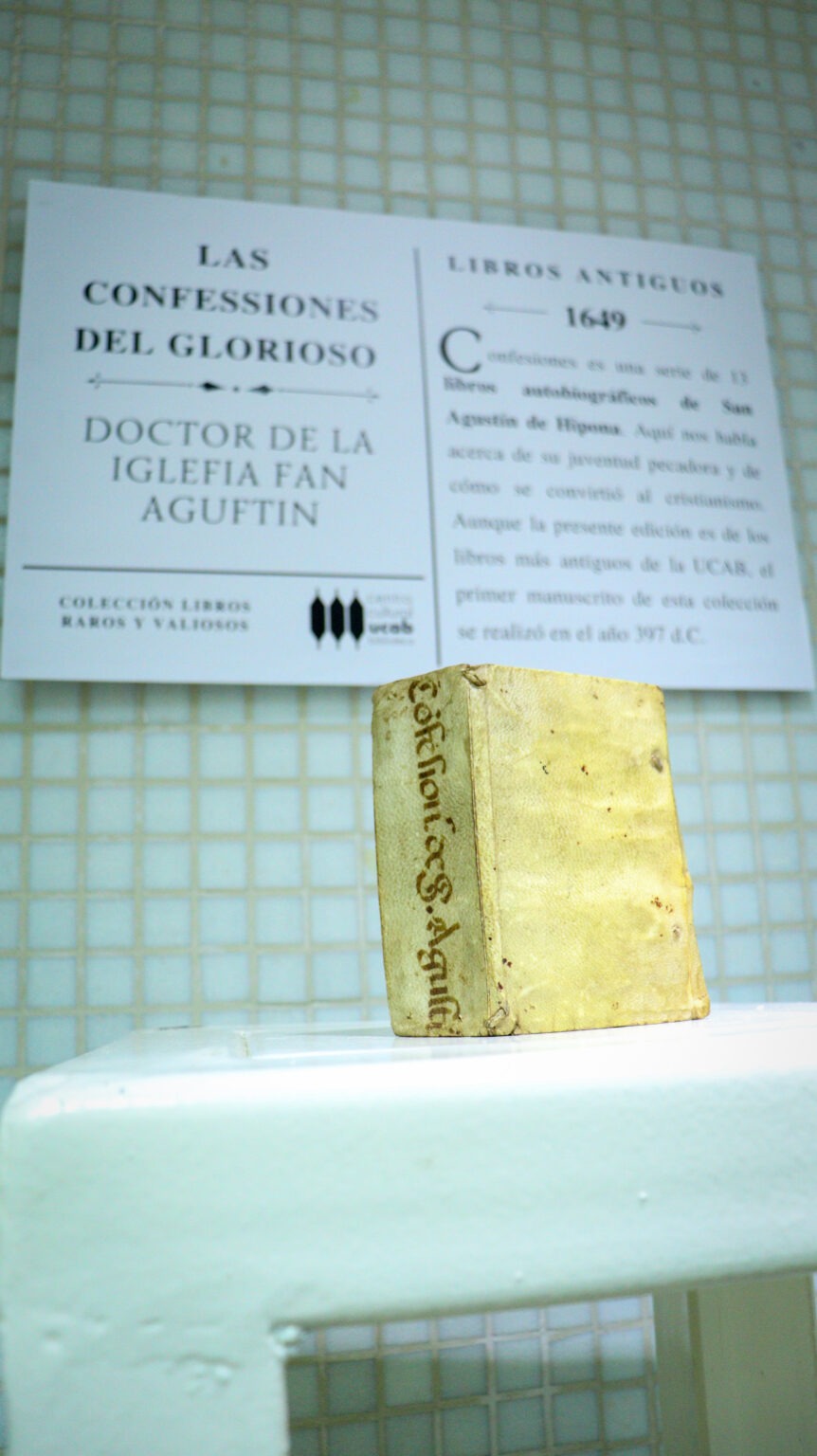 Tesoros de la biblioteca de la UCAB: una colección para admirar y ...