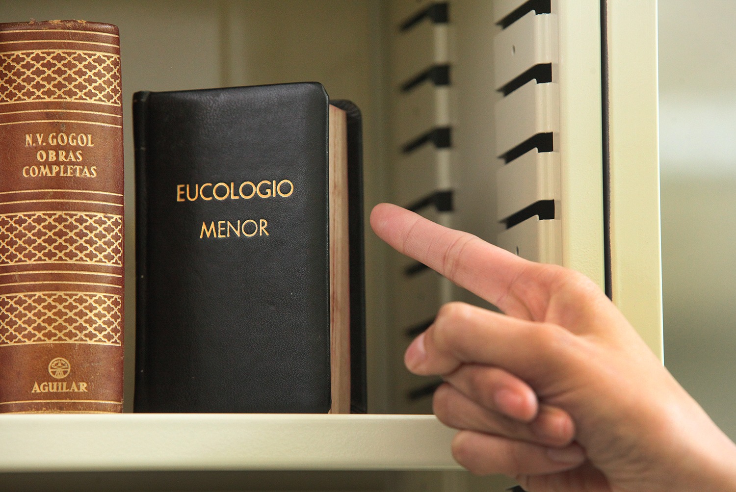 Tesoros de la biblioteca de la UCAB: una colección para admirar y ...