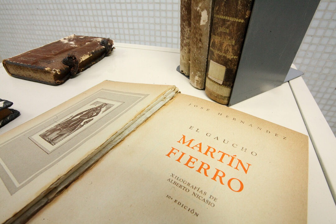 Tesoros de la biblioteca de la UCAB: una colección para admirar y ...