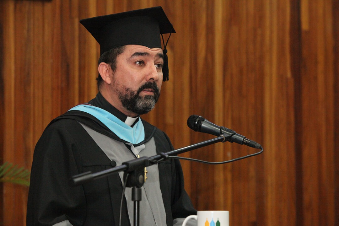 "Tenemos que redoblar la marcha". Rector de la UCAB fue juramentado ...