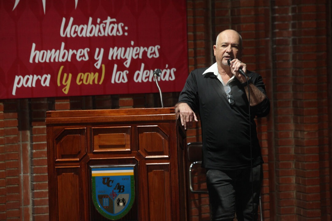 Edwing Otero: "La arquitectura está para modificar el espacio y satisfacer las necesidades ...