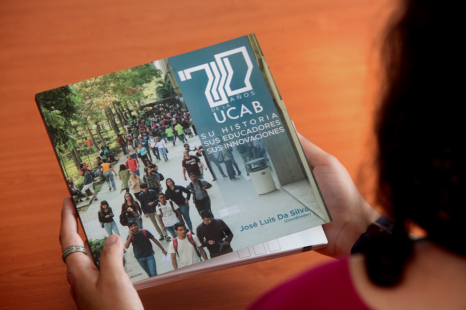 Siete décadas de la UCAB en un libro sobre sus educadores, proyectos e ...