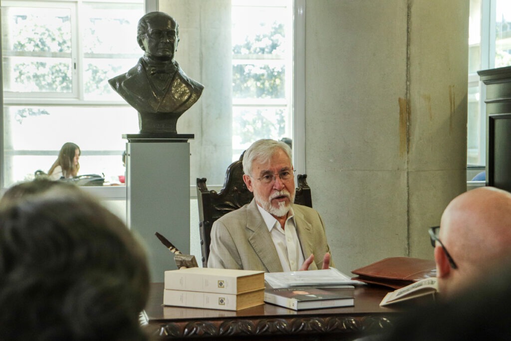 Historiador chileno Iván Jaksic: "Andrés Bello unificó a los pueblos de ...