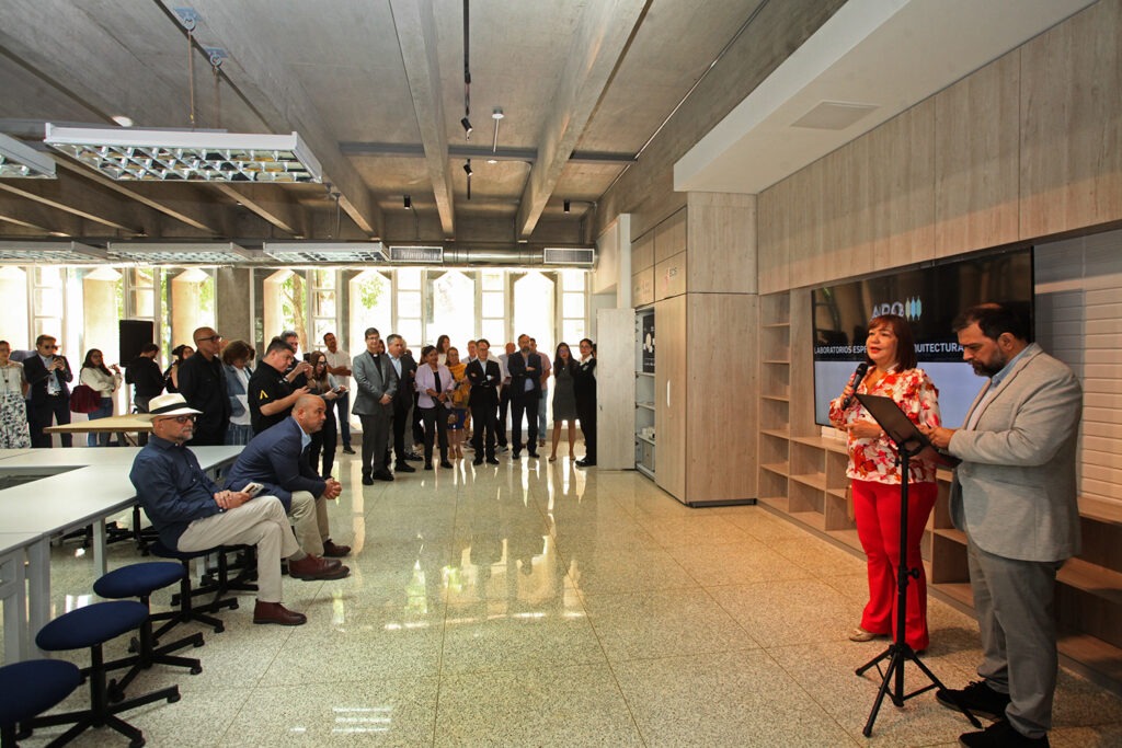 Inaugurados laboratorios de vanguardia para estudiantes de arquitectura ...