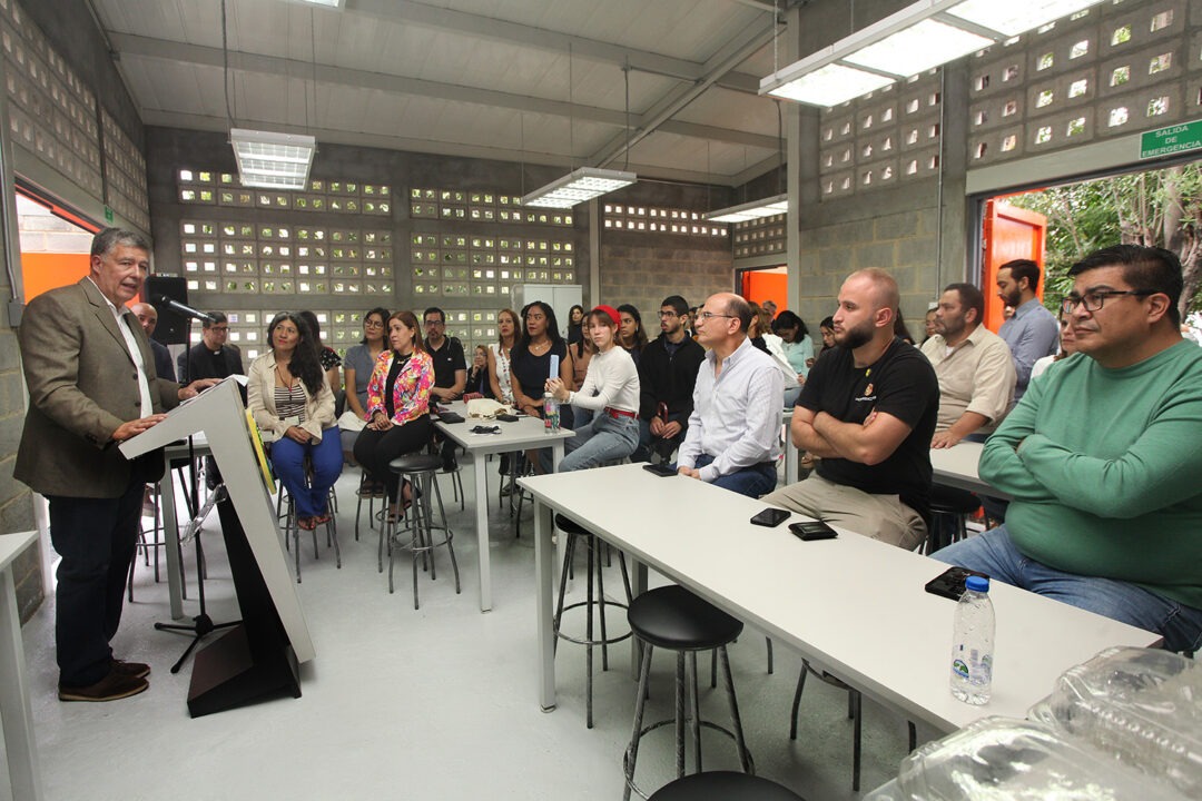 Más de 100 kilos de plástico al mes transformará y reutilizará la UCAB ...